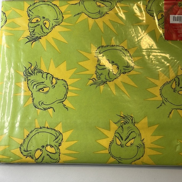 Dr. Seuss | Kitchen | Grinch Bundle Kitchen Set | Poshmark